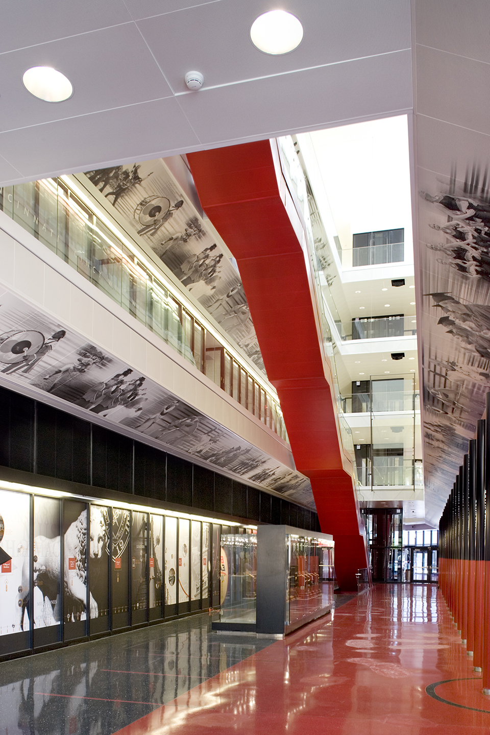 Cincinnati Lindner Athletic Center Photography | Studio 66